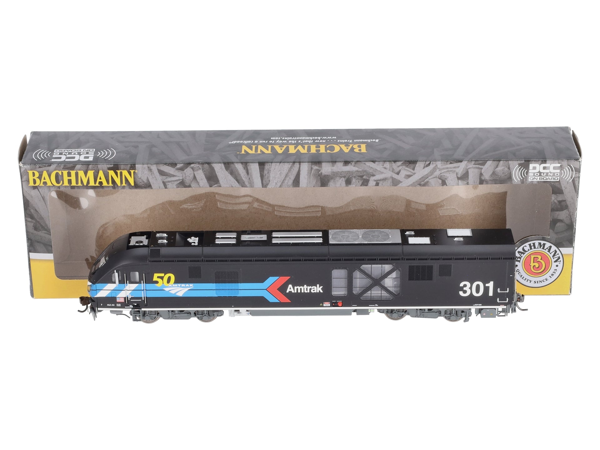 Bachmann 68303 HO Amtrak 50th Anniversary ALC-42 Charger with DCC/Soun – Trainz