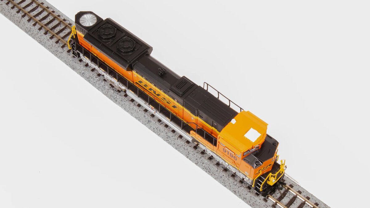 Broadway Limited 8413 N BNSF EMD SD70ACe Diesel Locomotive Sound/DC/DC – Trainz