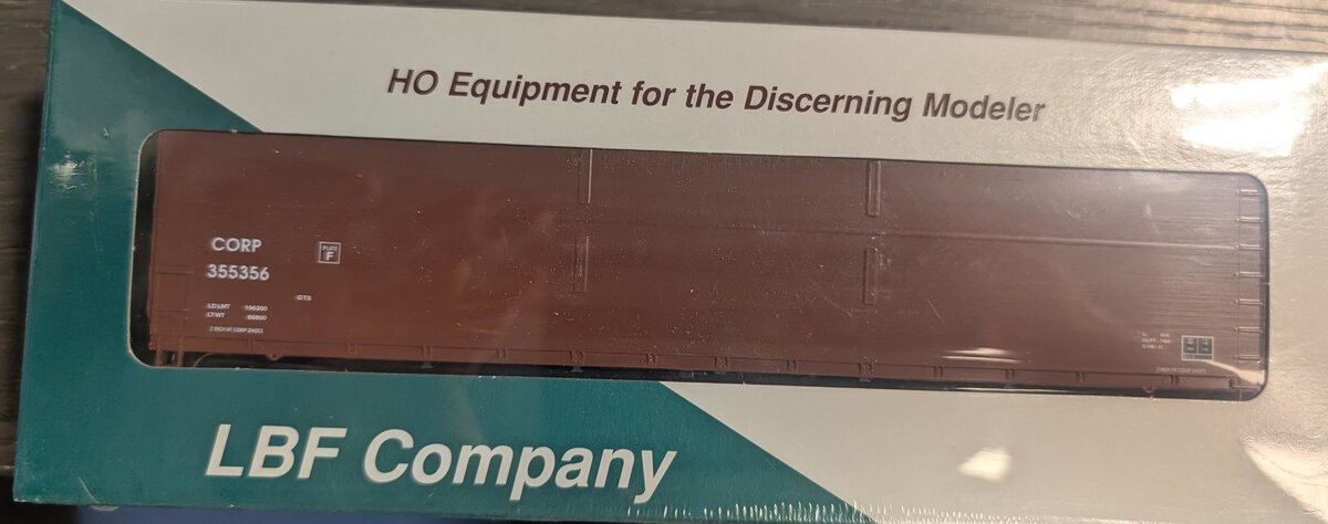 LBF 1004-9 HO Scale CORP 62' Wood Chip Gondola #355356 Kit – Trainz