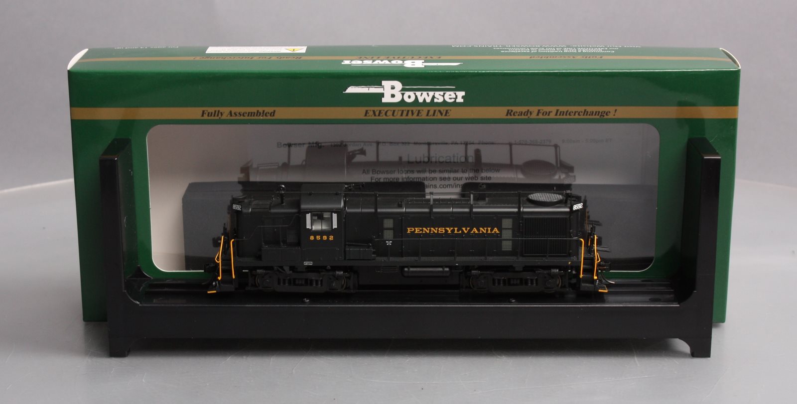 Bowser 24687 HO PRR Alco RS-3 Diesel Locomotive #8592 with DCC – Trainz
