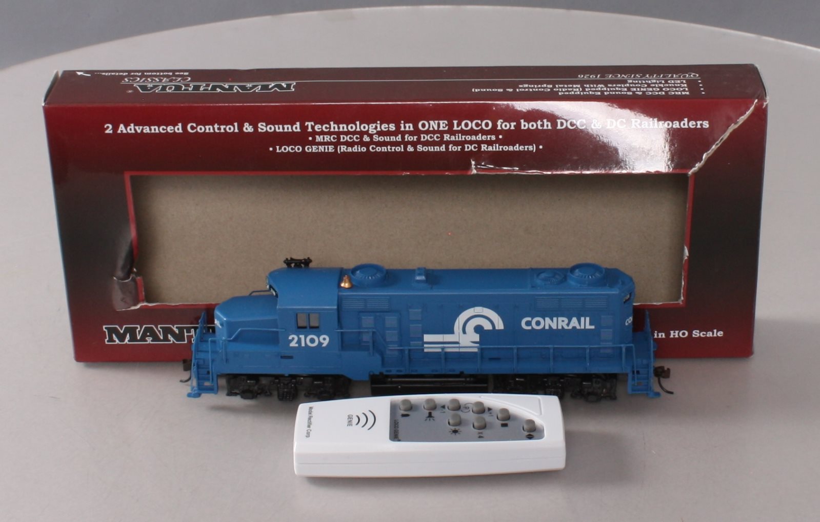 Mantua 414107 HO Conrail EMD GP20 EMD GP20 Diesel Locomotive Sound/DCC ...