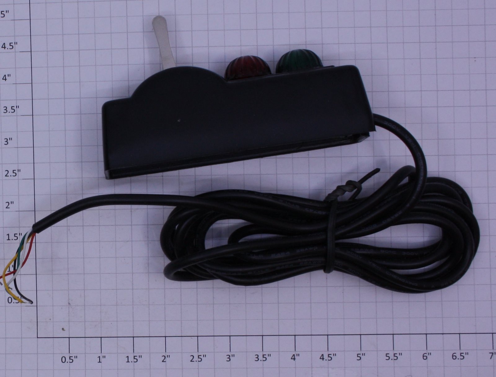 Lionel O22C-1O Gauge Modern Switch Controller with Jewel Lenses – Trainz