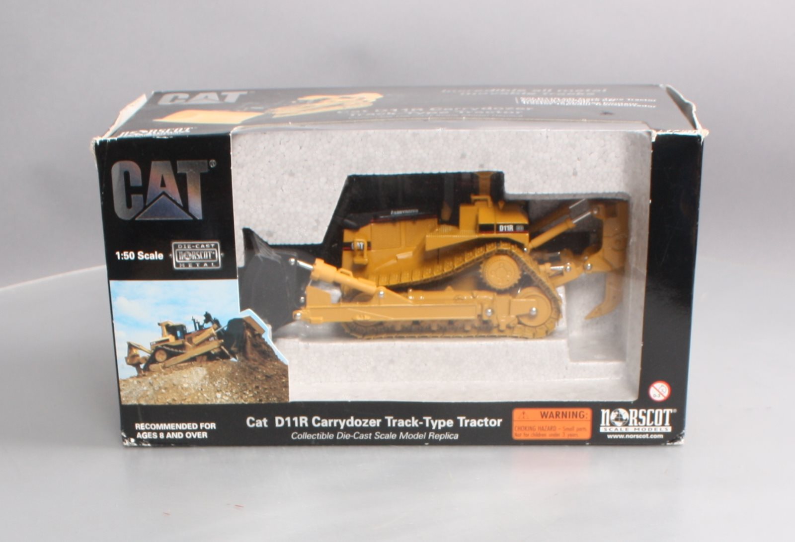 Norscot 55070 1:50 Caterpillar D11R Carrydozer Track-Type – Trainz