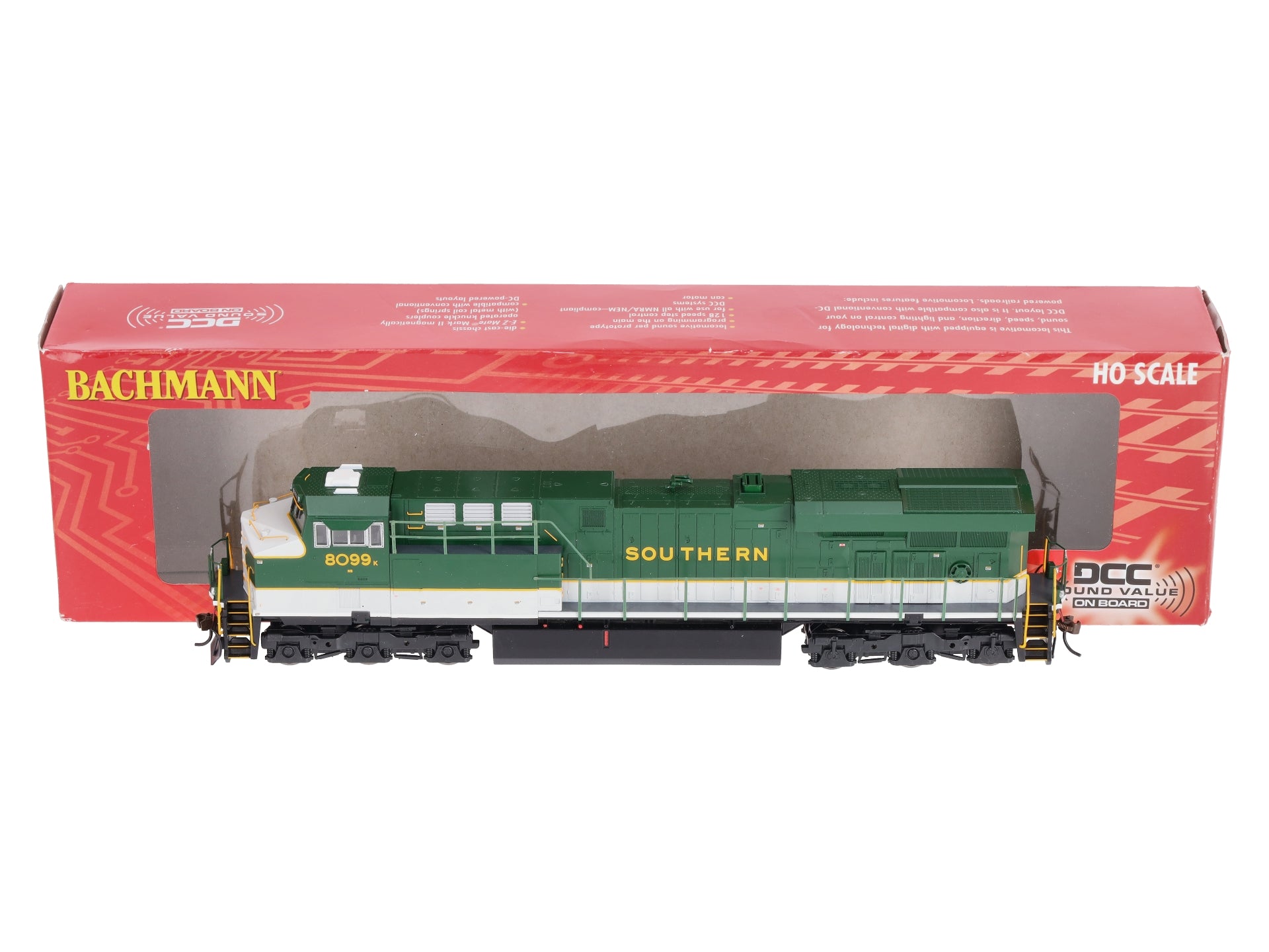 Bachmann 65402 HO Southern GE ES44AC Diesel Locomotive Sound/DCC #8099 ...