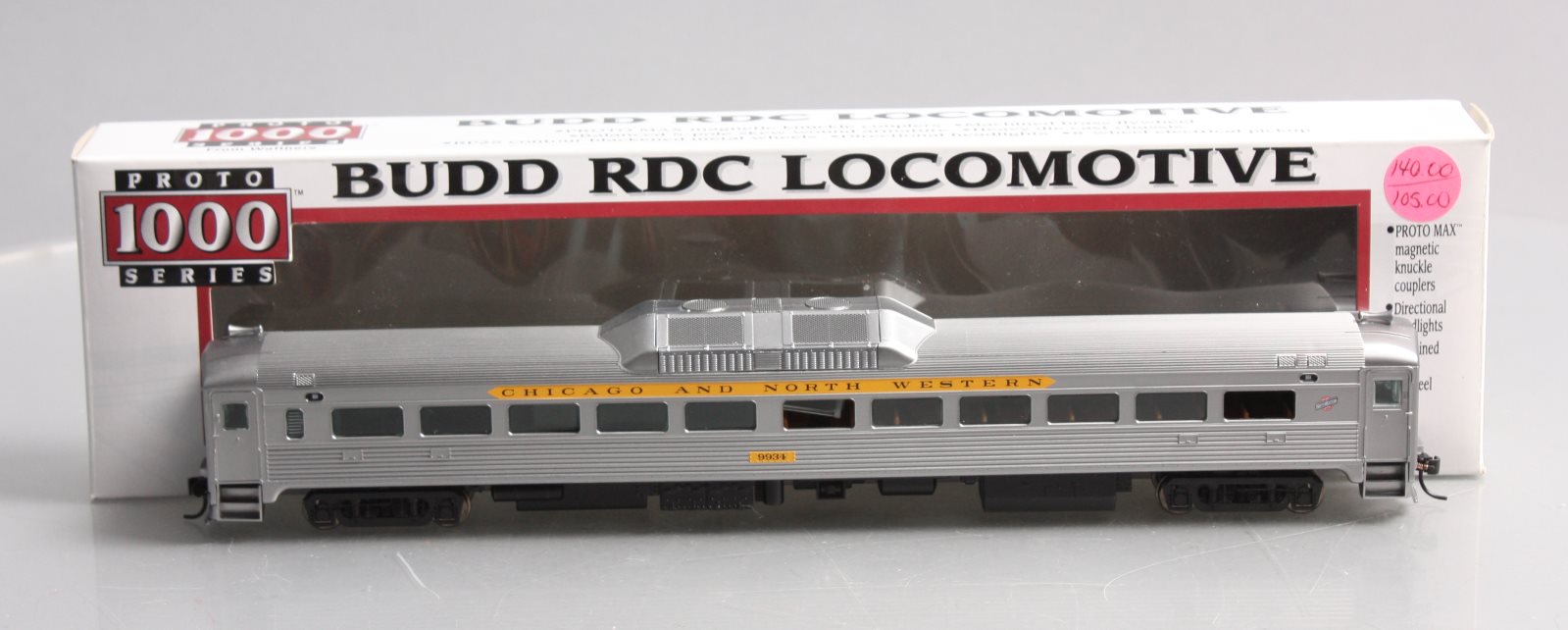 Walthers 35253 HO Chicago & North Wester Budd RDC-1 Coach #9934 – Trainz