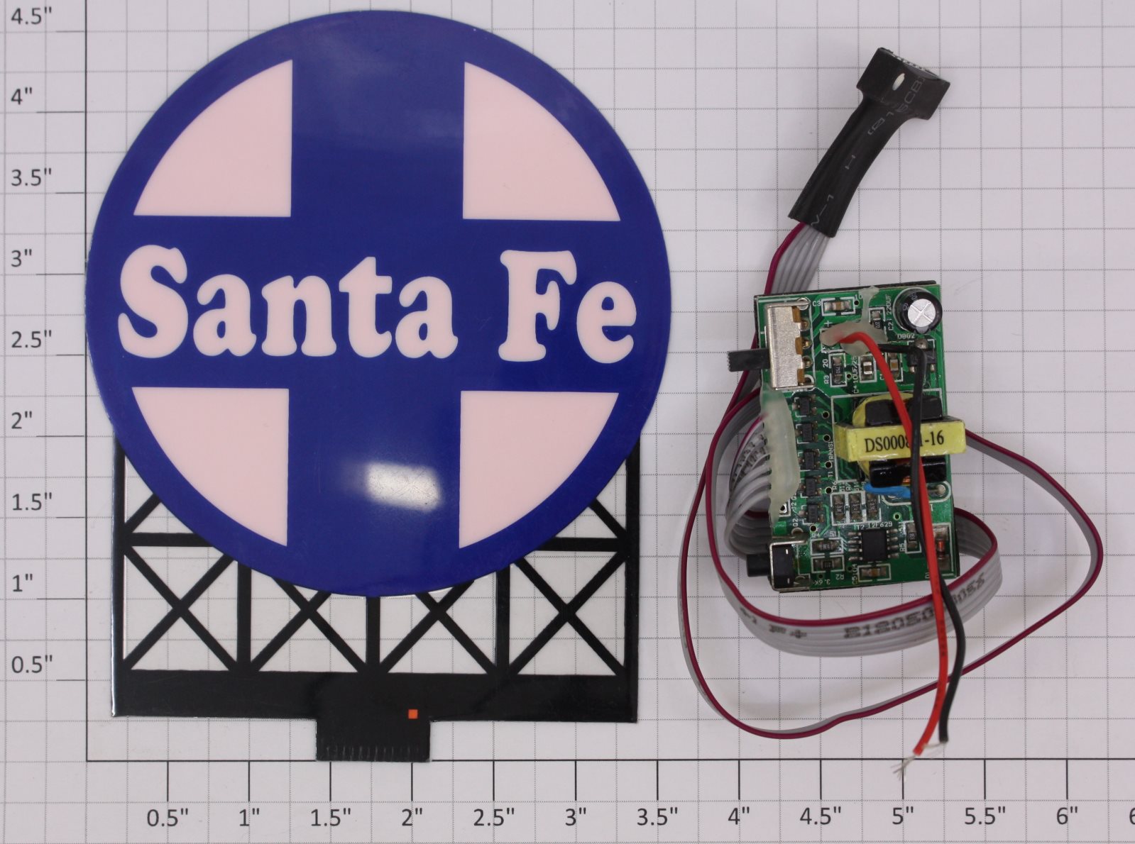 Miller Engineering DS0010 Santa Fe Animated Neon Sign Billboard – Trainz