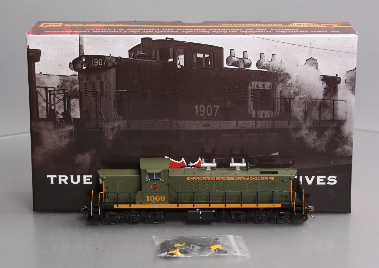 Rapido Trains 10558 HO Canadian National Diesel Locomotive #1069 w/ DC ...