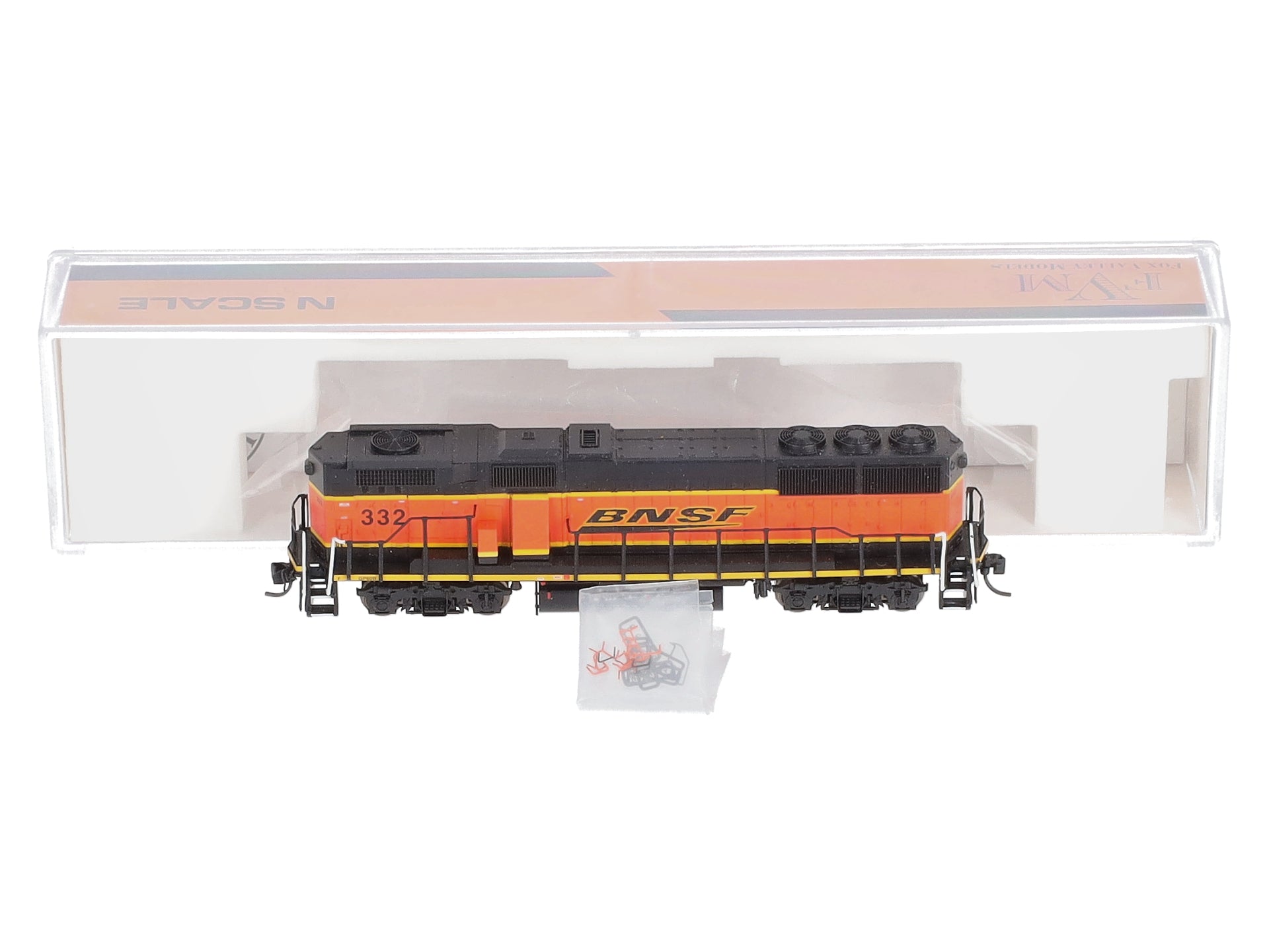 Fox Valley Models 70607 N Scale BNSF GP60B Diesel Locomotive #332 – Trainz
