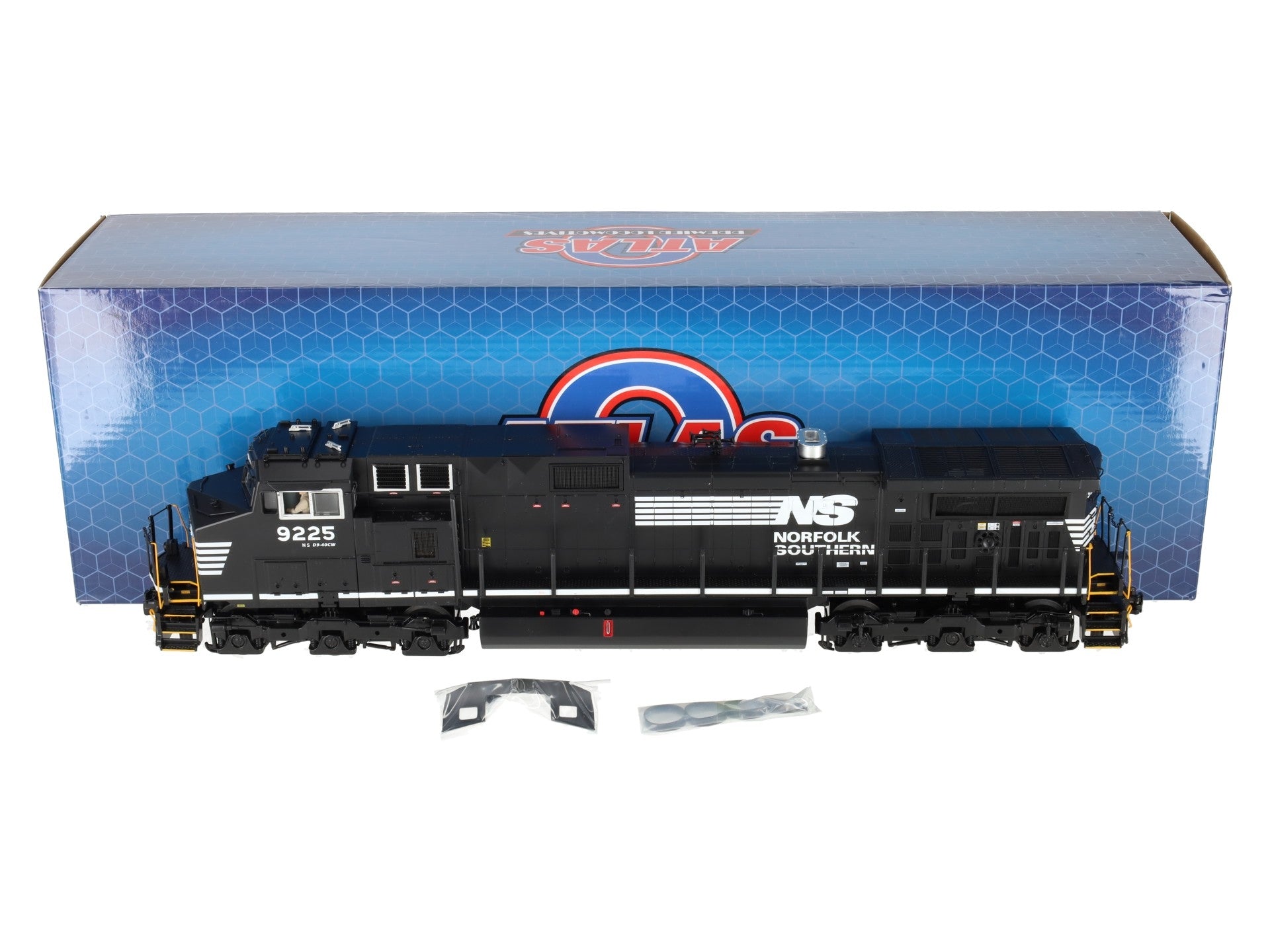 Atlas 30138375 O Norfolk Southern C44-9W Diesel Locomotive #9225 (3 Ra ...