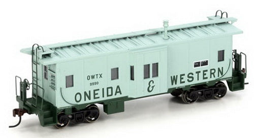 Athearn 74732 HO Scale Oneida & Western Bay Window Caboose #9990 – Trainz