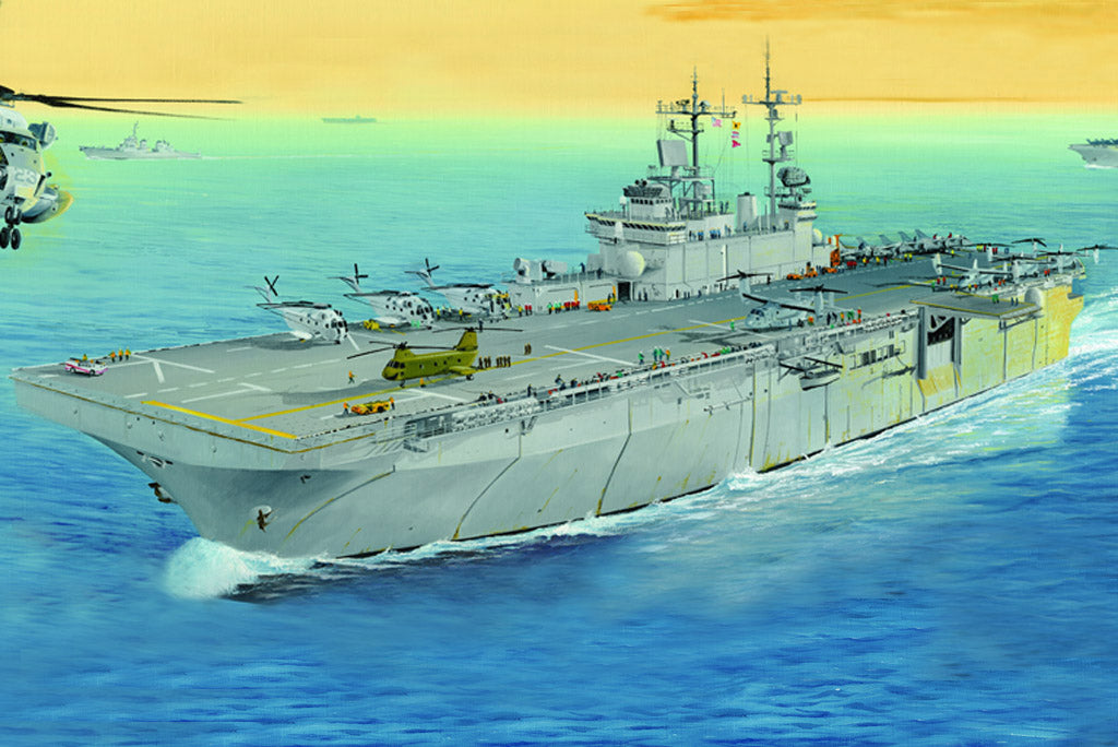 Hobby Boss Models 83402 1:700 USS Wasp LHD-1 Ship Plastic Model Kit ...