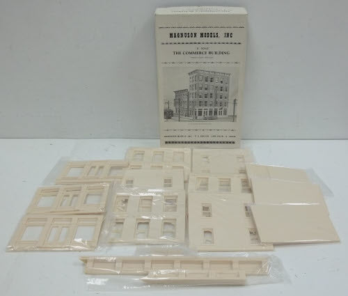 Magnuson Models M508 The Commerce 3-Story Version Building Kit – Trainz
