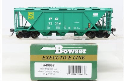 Bowser 40987 HO H30 Covered Hopper, PC/Green/MOW #32316 – Trainz