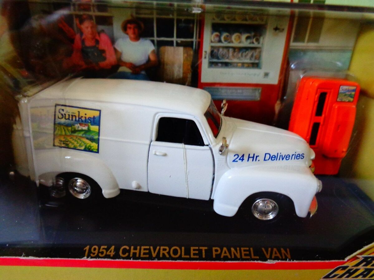 Road Champs 48200 1:43 Scale Sunkist 1954 Chevrolet Panel Van Die Cast ...