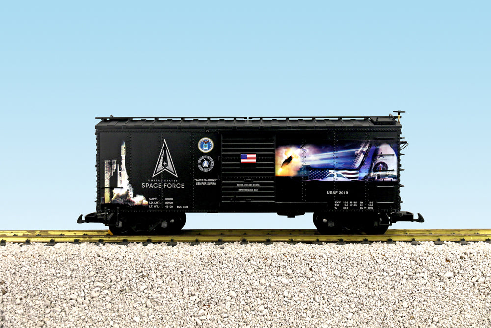 USA Trains R19156 G US Space Force Black Steel Boxcar – Trainz