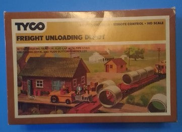 Tyco 931:800 HO Freight Unloading Depot Remote Control Kit – Trainz