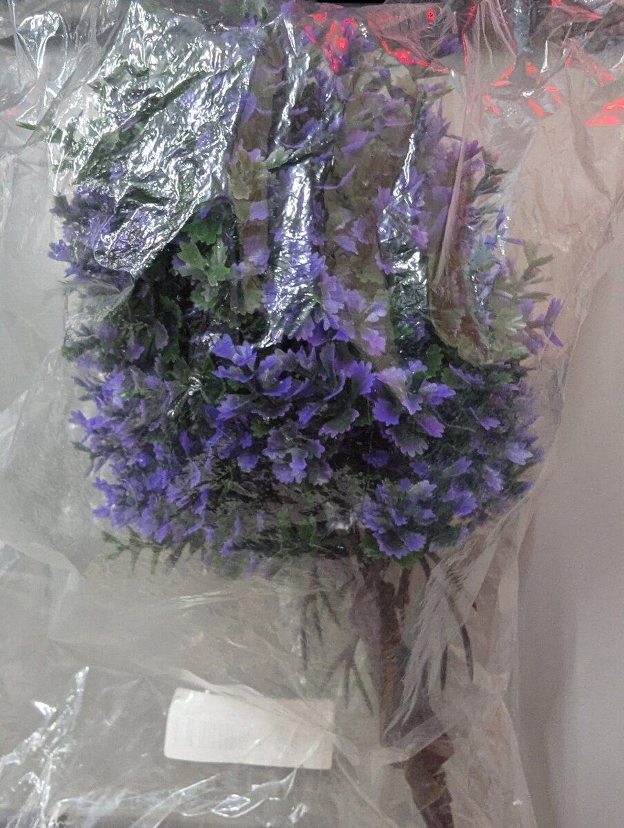 Trainz 6766 HO Scale Single Plastic Purple Hydrangea Tree
