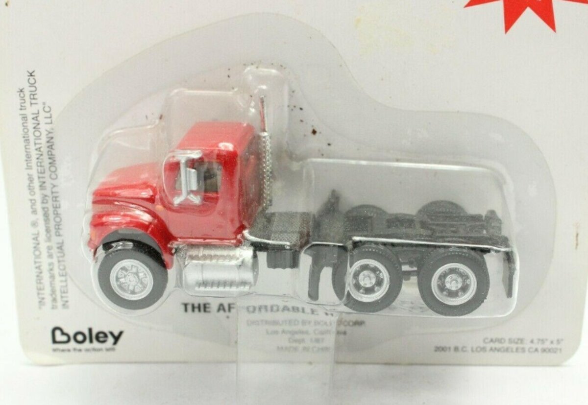 Boley 4001-1 HO Dept1-87 Red International Tractor Truck DieCast & Pla ...