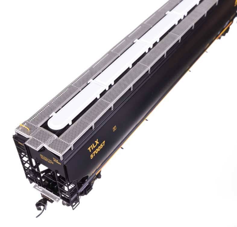 Walthers 920-110327 HO TILX 67' Trinity 6351 4-Bay Covered Hopper RTR ...