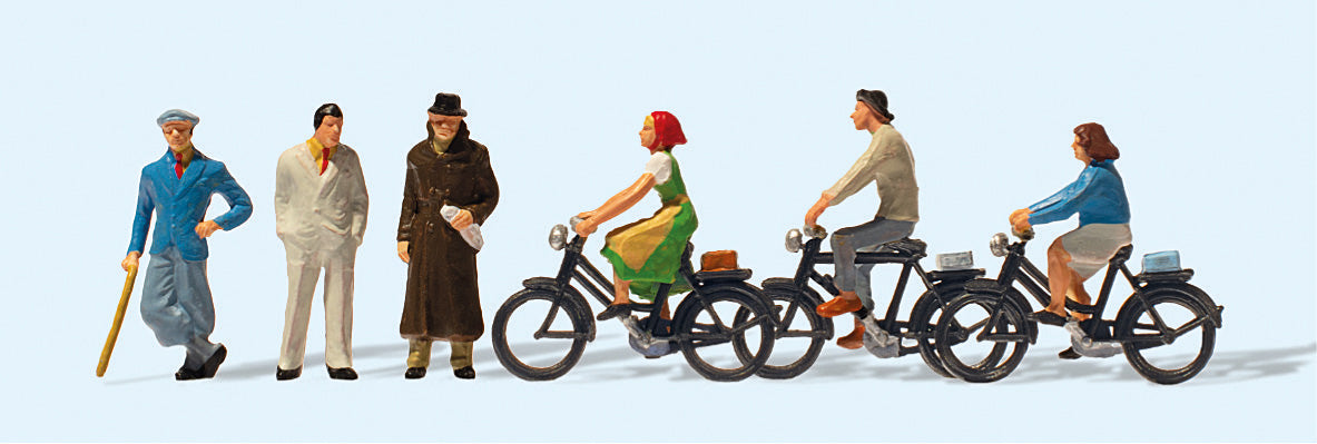 Preiser 12484 HO 1936 Passers-By and Cyclists Figures (Set of 6) – Trainz