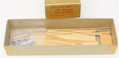 Quality Craft 205 N Gauge ATSF 50' Reefer Car Model Kit – Trainz