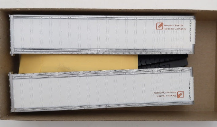 Athearn 05621 HO Scale Western Pacific Blue Box 45' Trailer Kit (Box o – Trainz