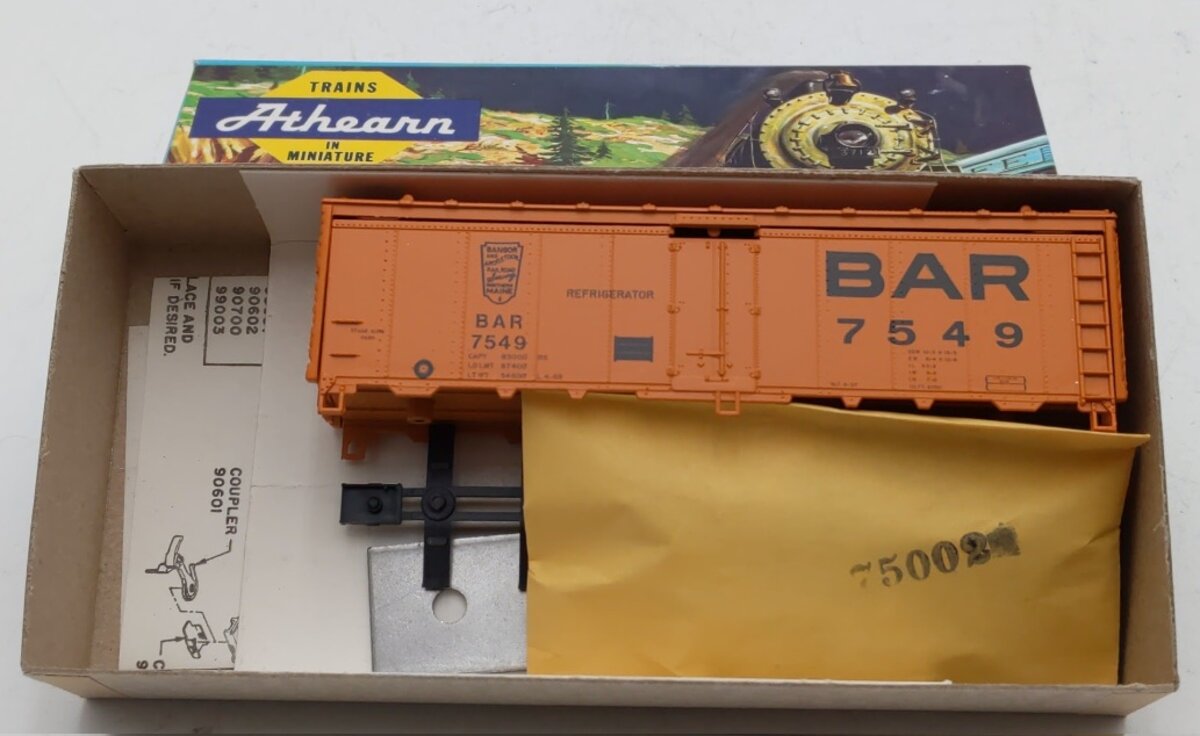 Athearn 1615 HO Scale BAR 40' Reefer Boxcar # 7549 Kit – Trainz