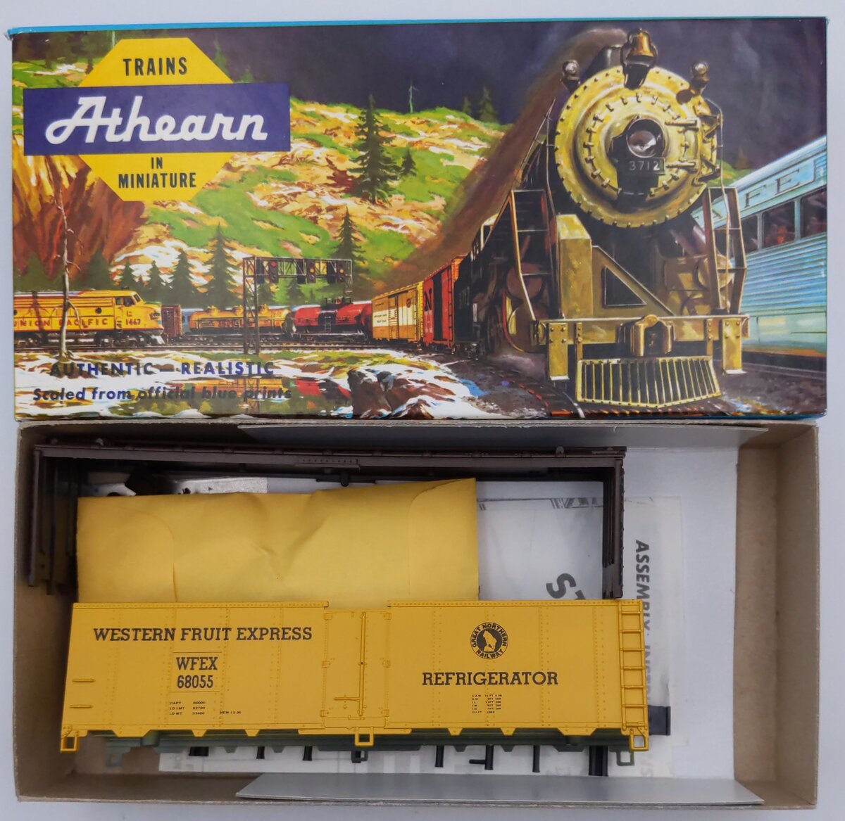 Athearn 301-074 HO Western Fruit Express Reefer Kit – Trainz