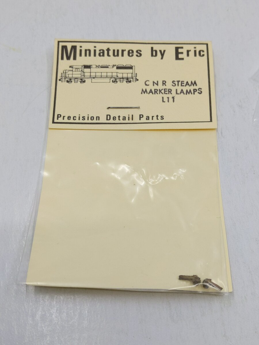 Miniatures By Eric L11 HO Scale Brass CNR Steam Marker Lamps – Trainz