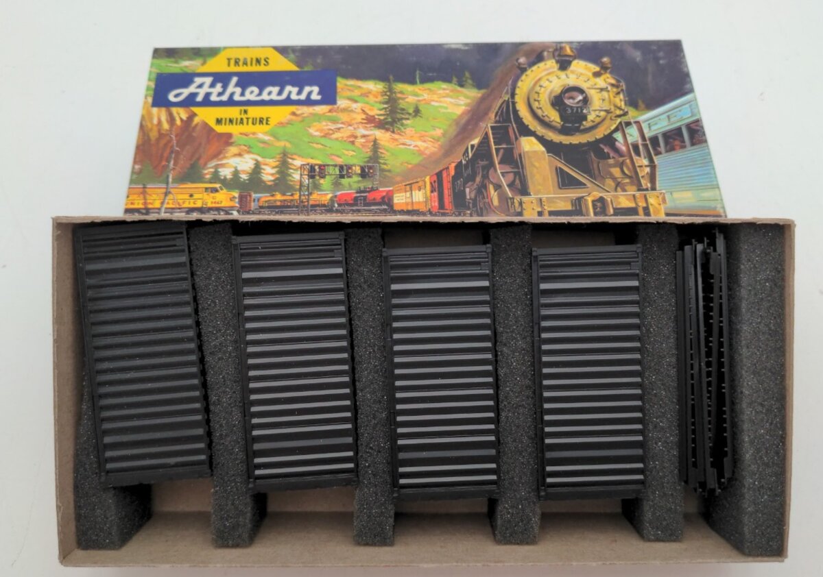 Athearn 2050 HO Scale 20 Ft Container Beveled Undecorated Plastic Kit ...