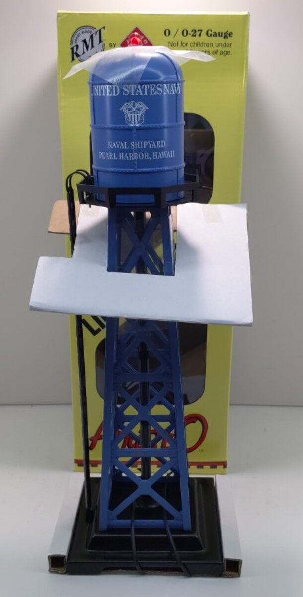 RMT 99531-32 US Navy Lighted Blinking Water Tower – Trainz