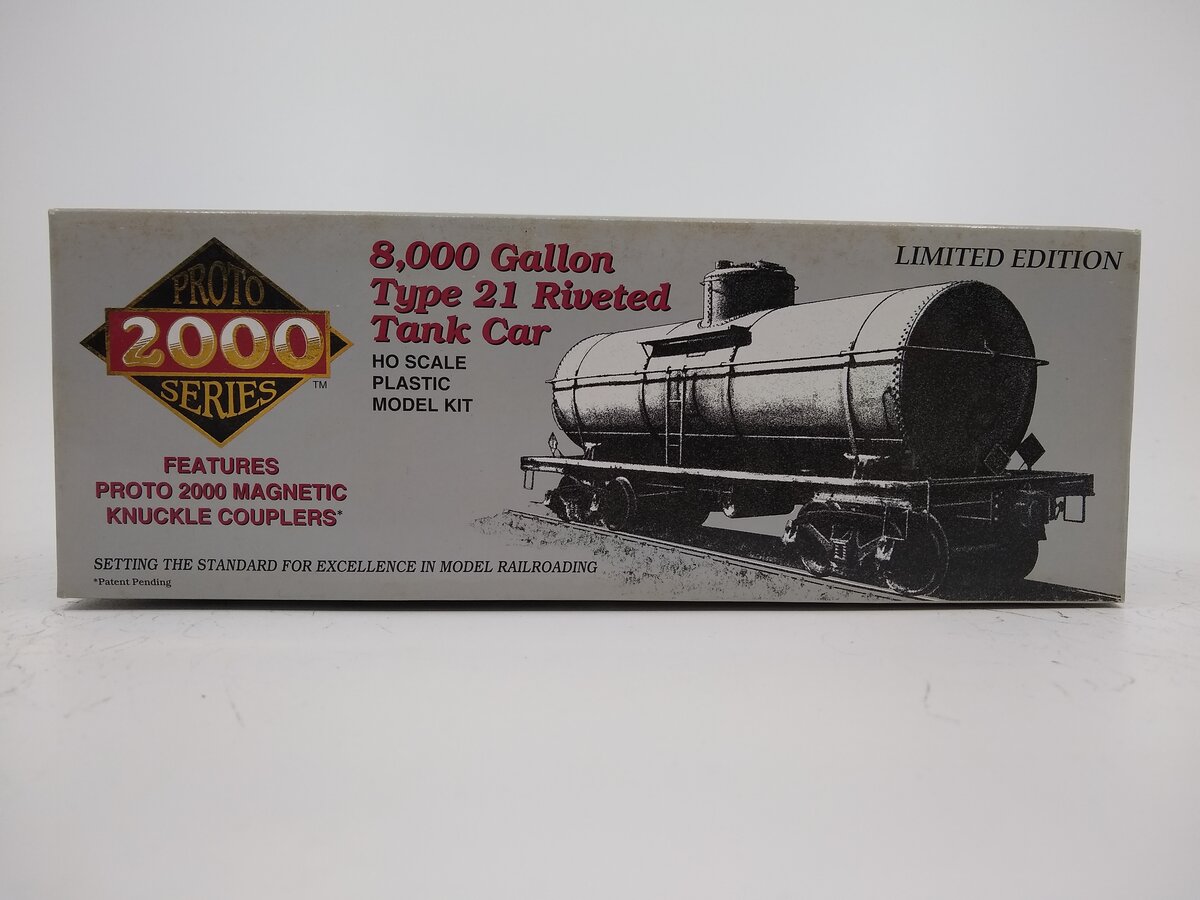 Proto 2000 8772 HO Scale SHPX 8000 Gal Type 21 Riveted Tank Car Kit ...