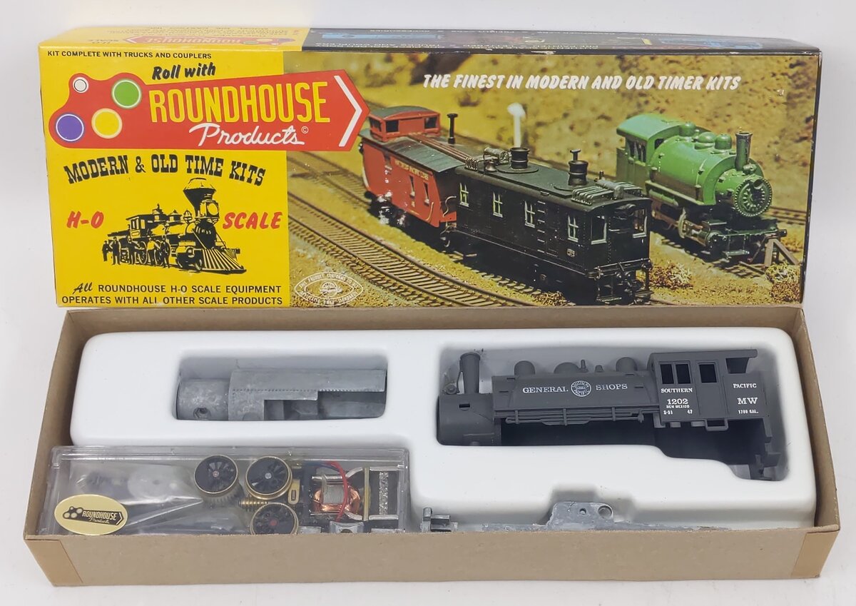 Roundhouse 421 HO Scale Southern Pacific 0-6-0 Tank Locomotive Kit – Trainz