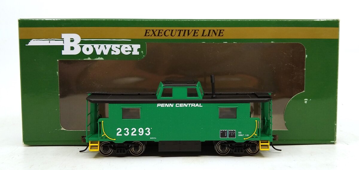 Bowser 41079 HO Scale Penn Central N8 Caboose #23293 – Trainz