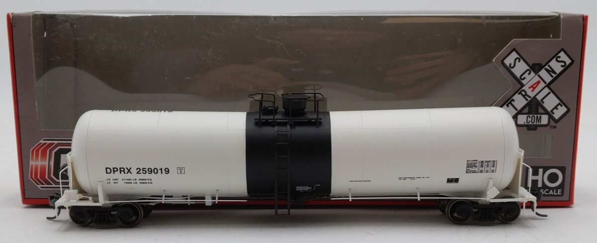Scale Trains SXT10001 HO DPRX Trinity Rail 31,000 Crude Oil Tank Car ...