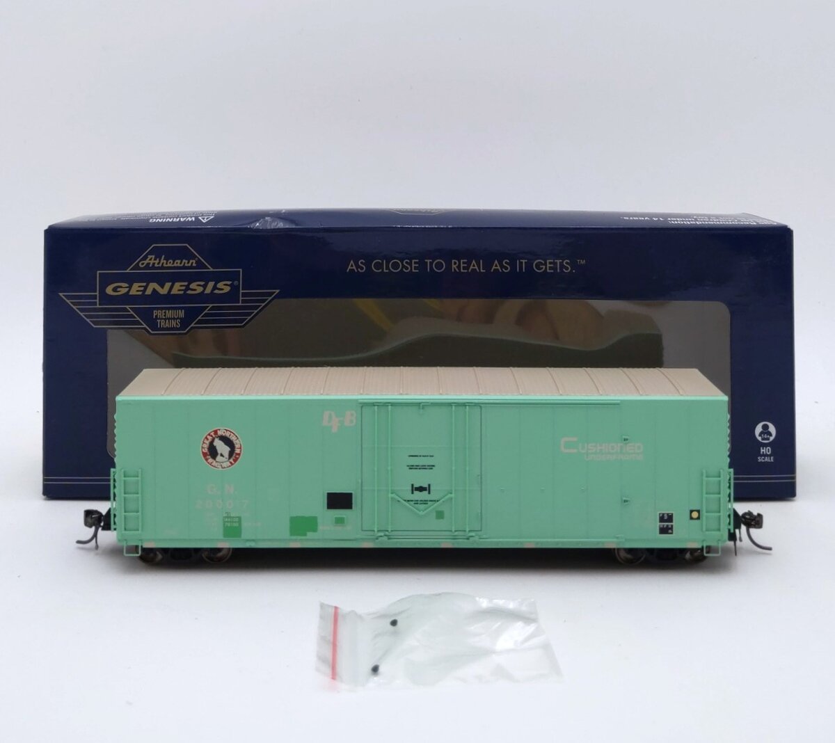 Athearn G26788 HO GN 50' PC&F Welded Box w/10'6" Door #200017 – Trainz