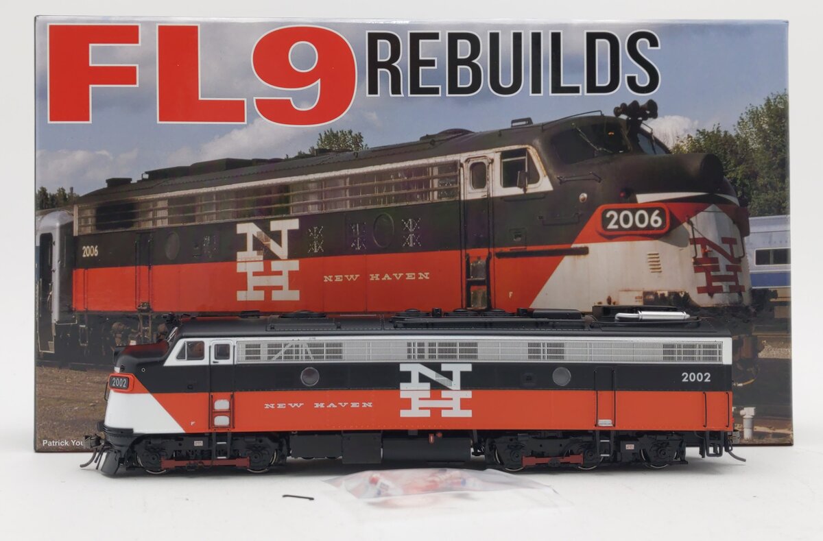 Rapido Trains 14100 HO New Haven EMD FL9 Diesel Locomotive #2002 – Trainz