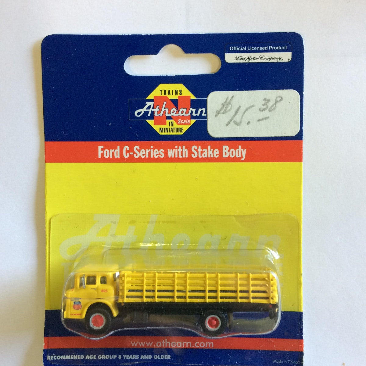 Athearn 10064 Ford C-Series with Stake Body – Trainz