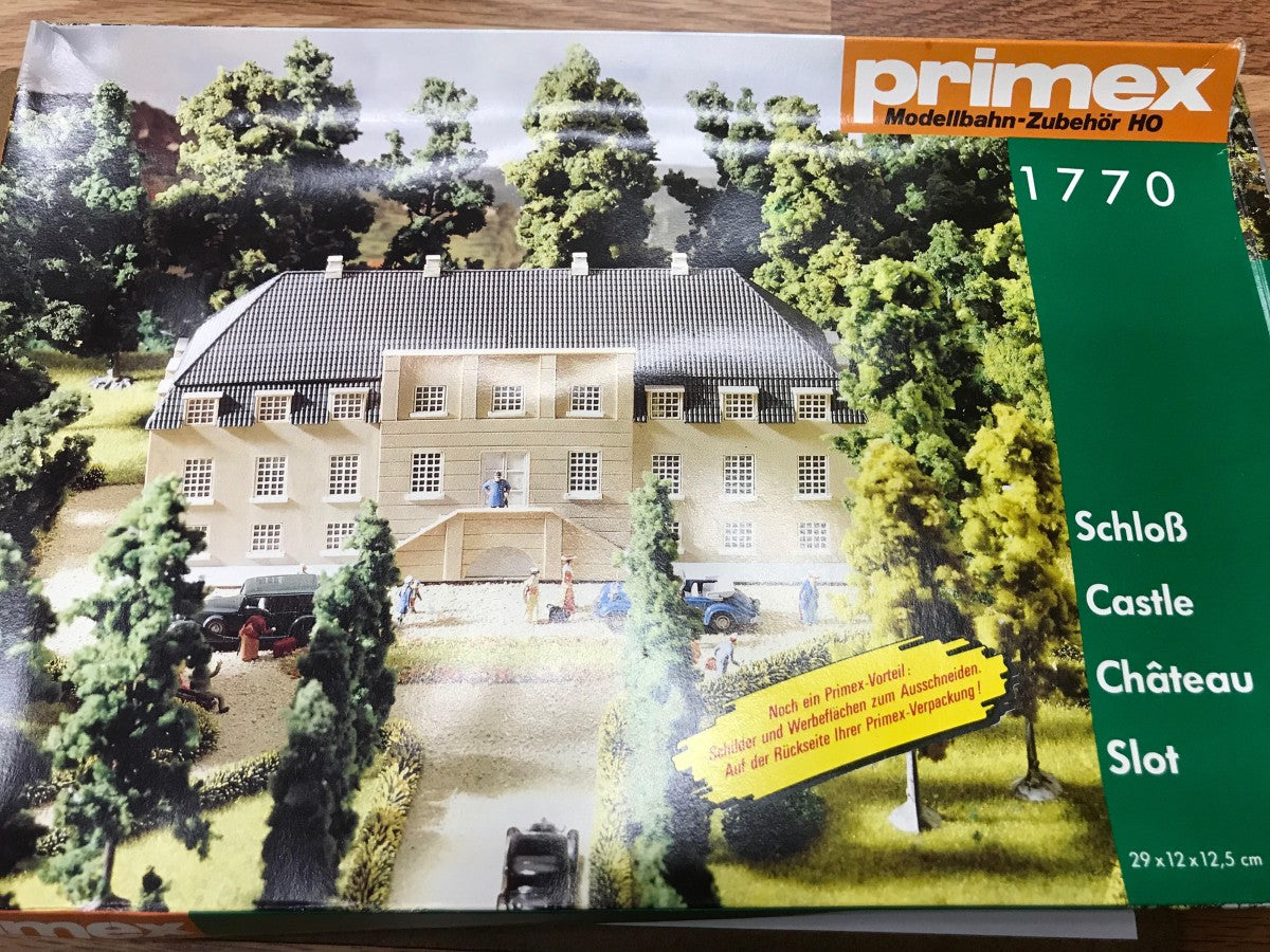 Primex 1770 HO Chateau Building Kit – Trainz