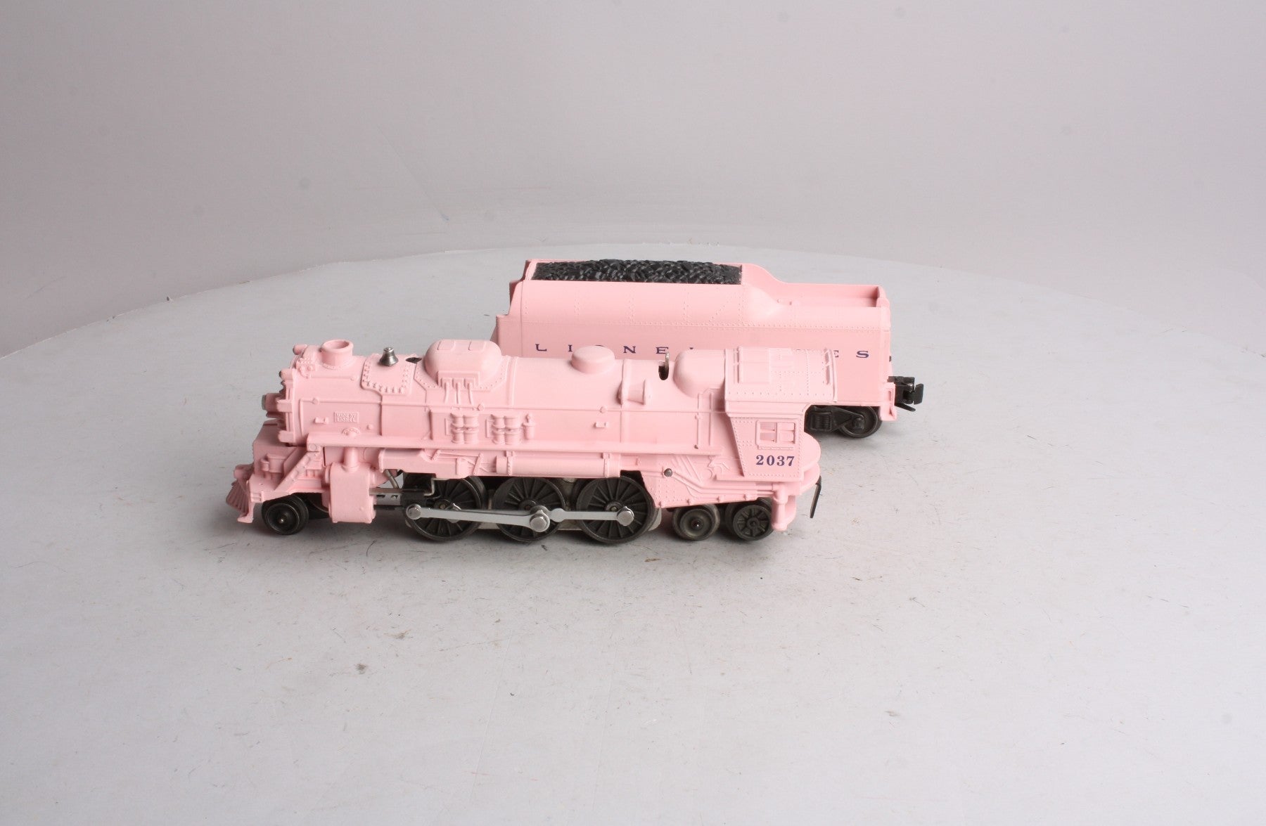 Lionel 2037-500 Vintage O Girls 2-6-4 Pink Steam Locomotive and Tender ...