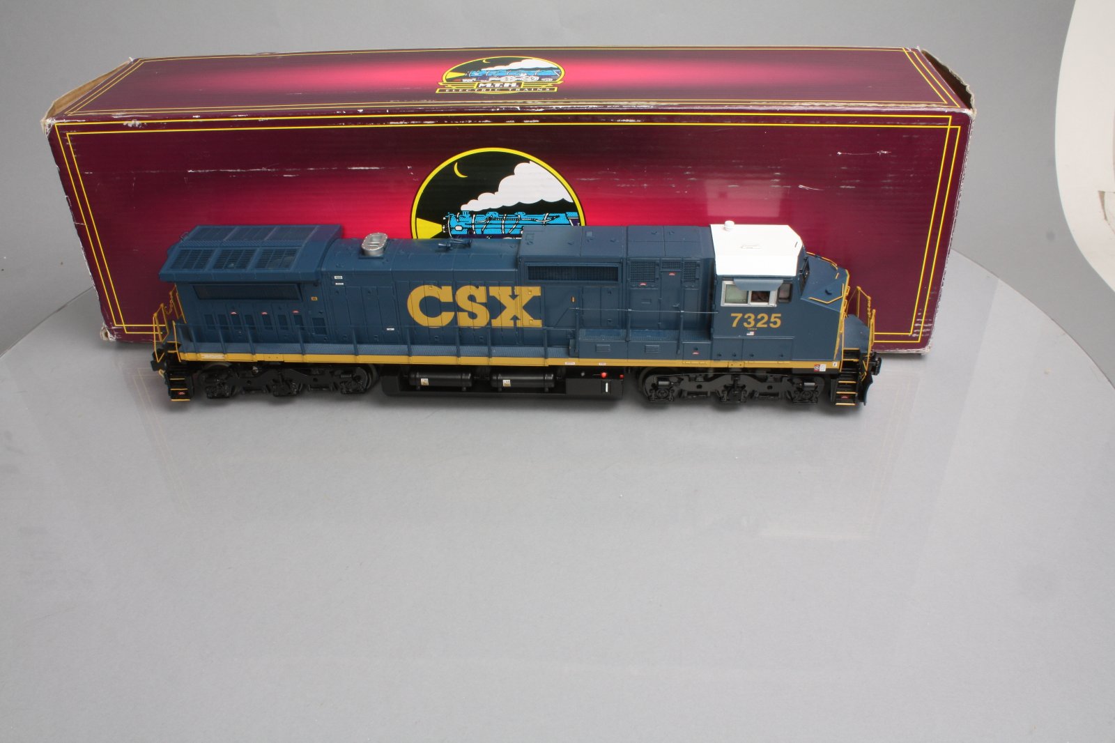 MTH 20-20169-1 CSX Dash-8 Diesel Engine w/PS 3.0 #7325 (Hi-Rail Wheels ...