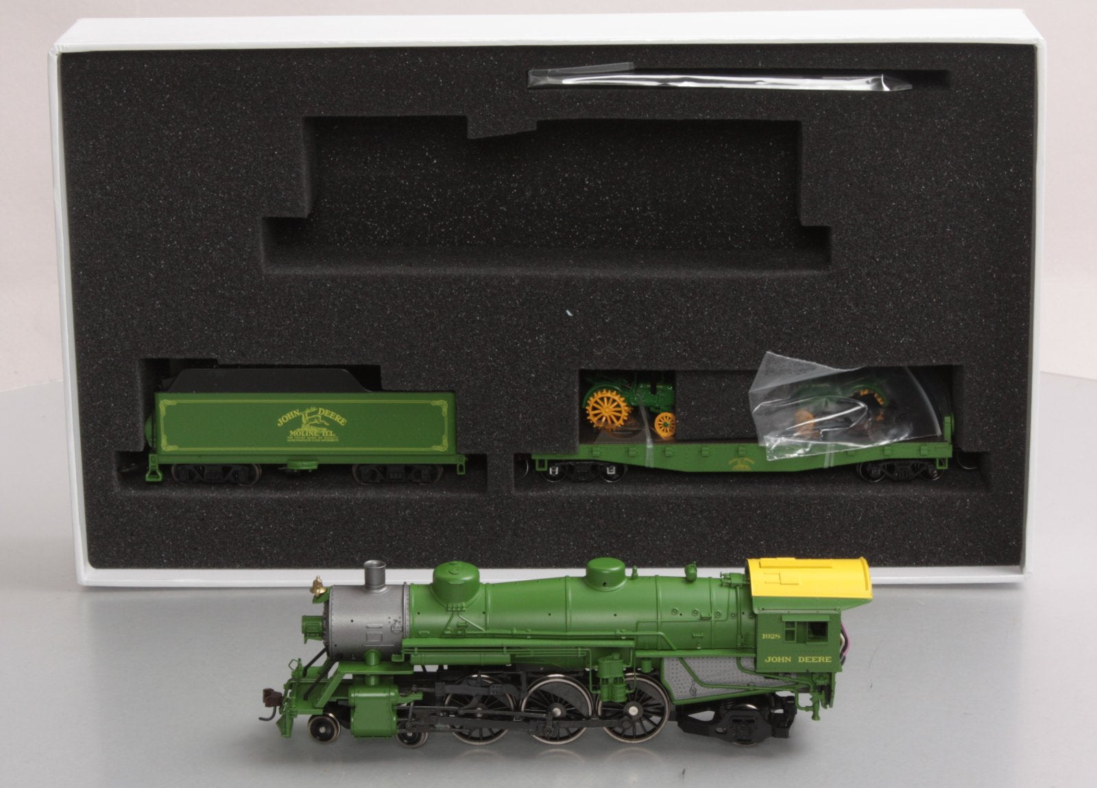 Athearn 1065HO GaugeJohn Deere Precision Railroad Diesel Train Set – Trainz