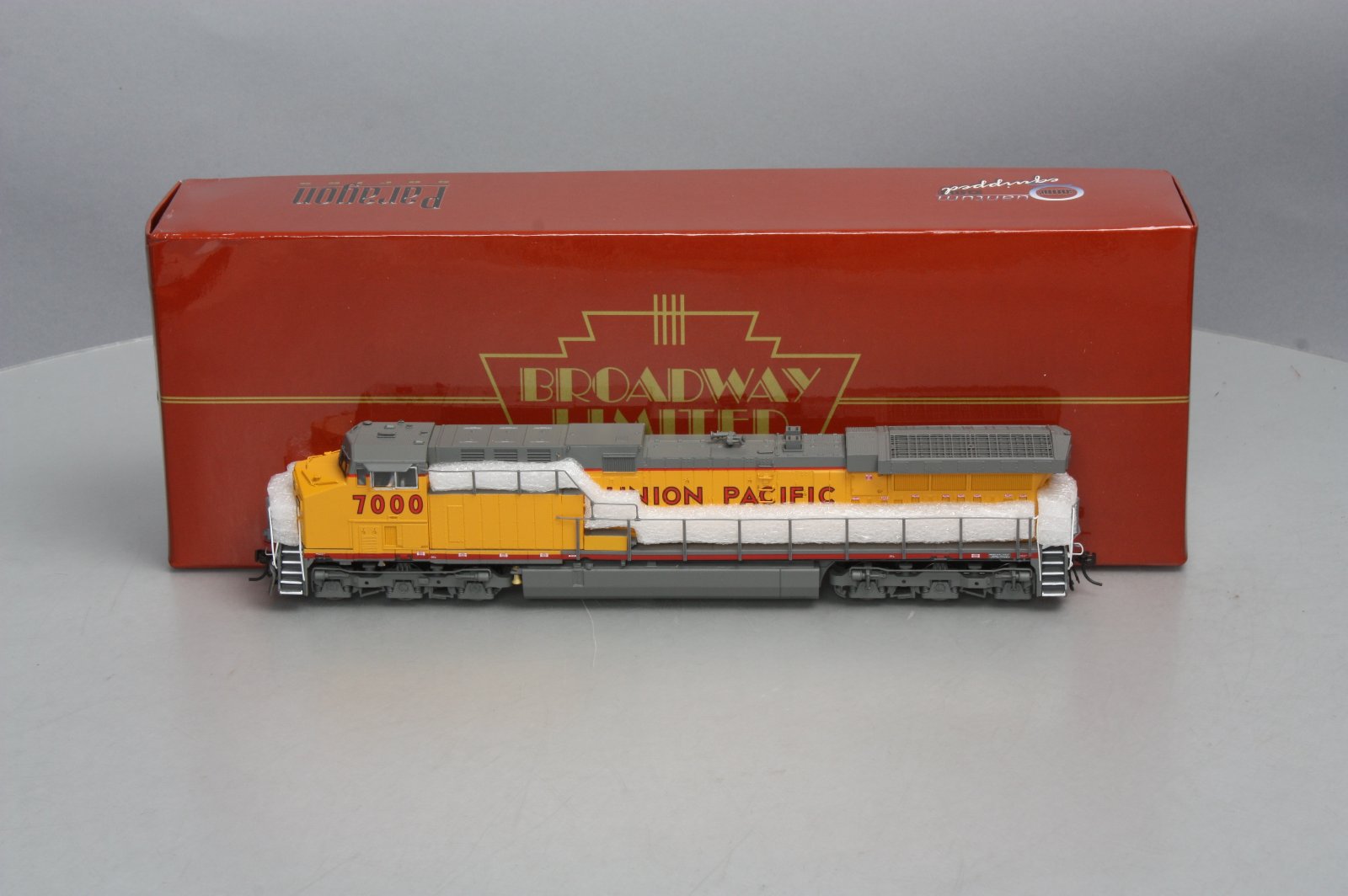Broadway Limited 685 HO Union Pacific GE AC6000CW Diesel Locomotive #7 ...
