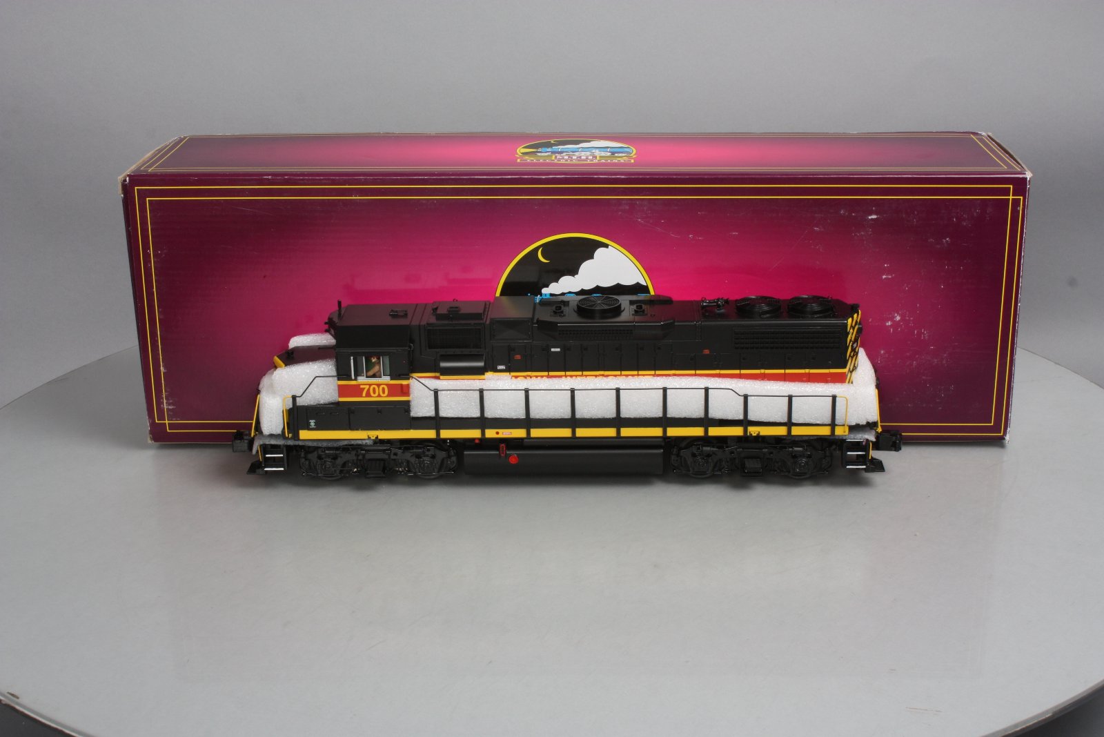 MTH 20-20225-1 Iowa Interstate GP38-2 Diesel Engine w/PS 3.0 #700 (Hi ...