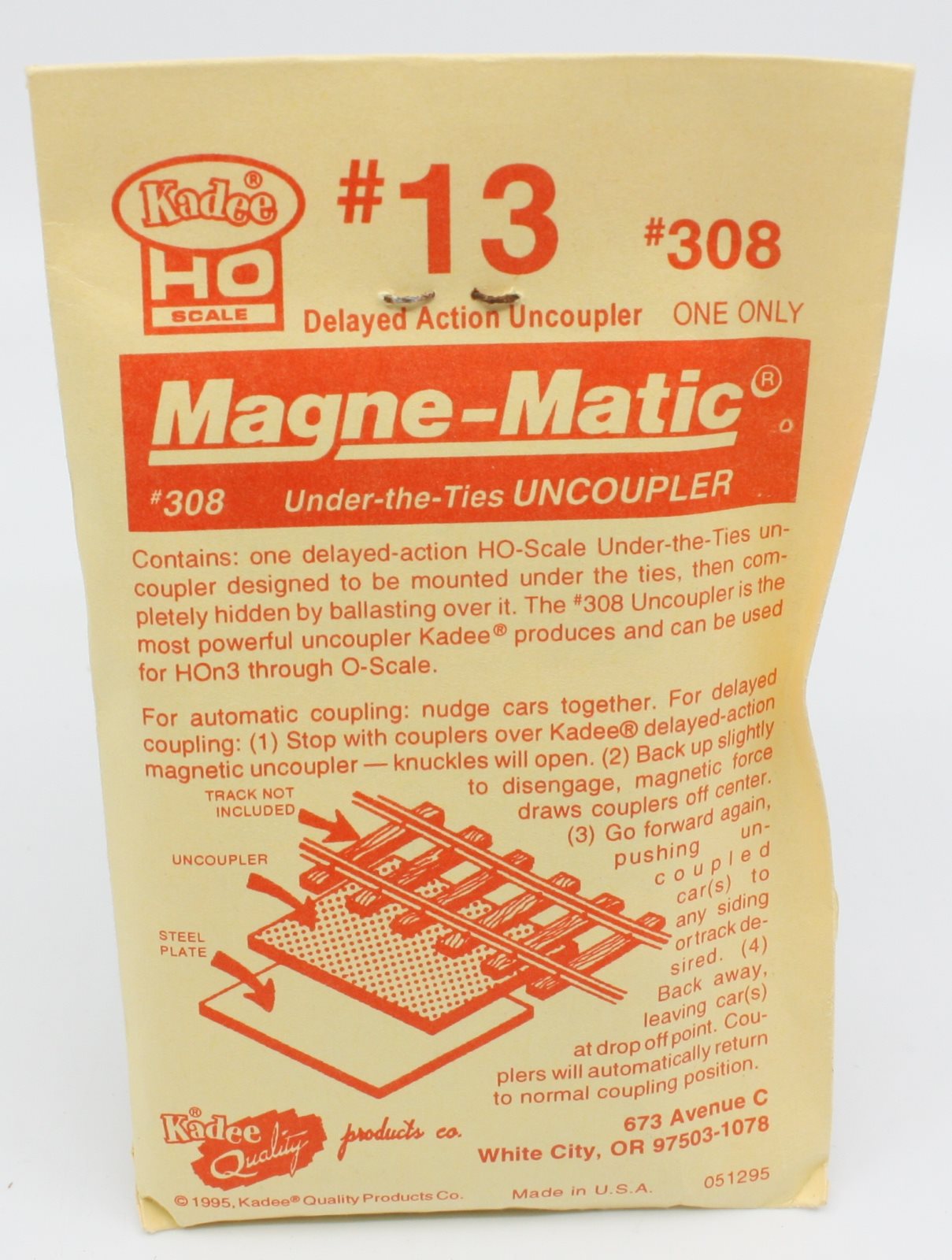Kadee 13 HO # 308 Mange-Matic Under-the-Ties Uncoupler – Trainz