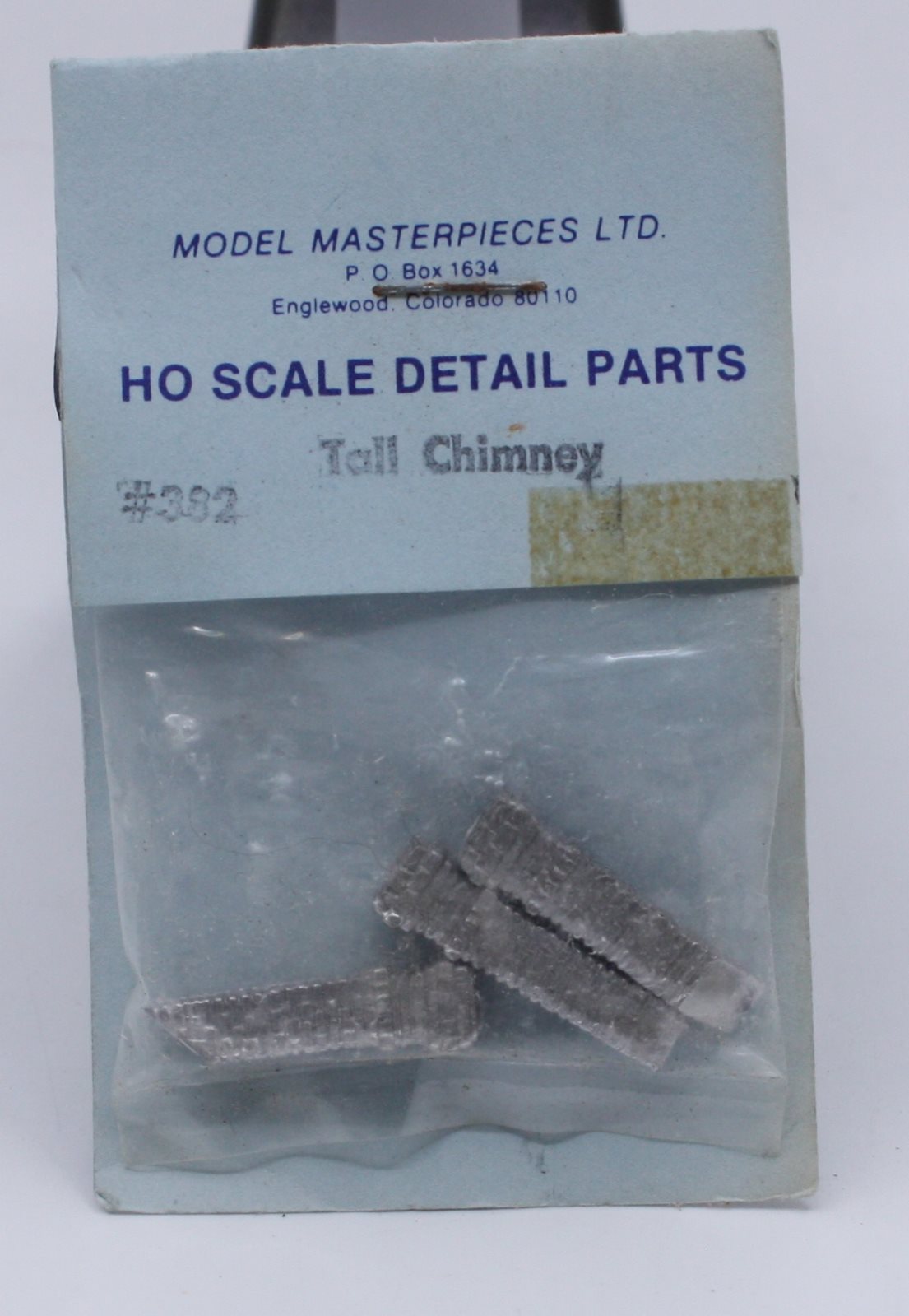 Model Masterpieces 382 HO Tall Chimney – Trainz
