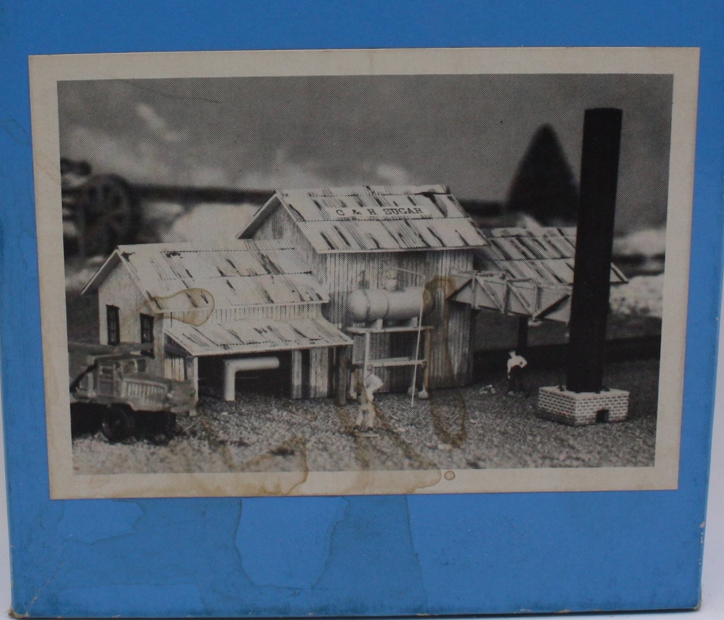 Muir Models 092 HO C & H Sugar Plant Model Building Kit – Trainz