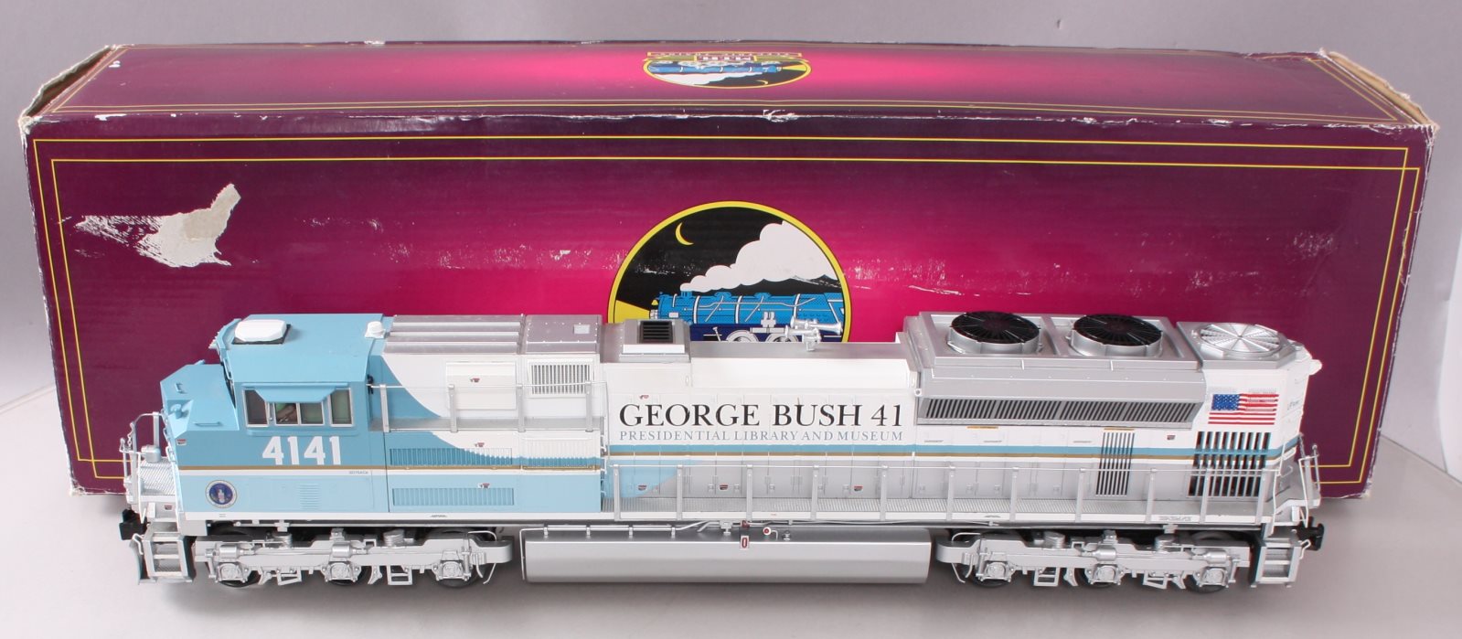MTH 20-20427-1 George Bush 41 SD70ACe Diesel Engine w/PS 3.0 #4141 – Trainz
