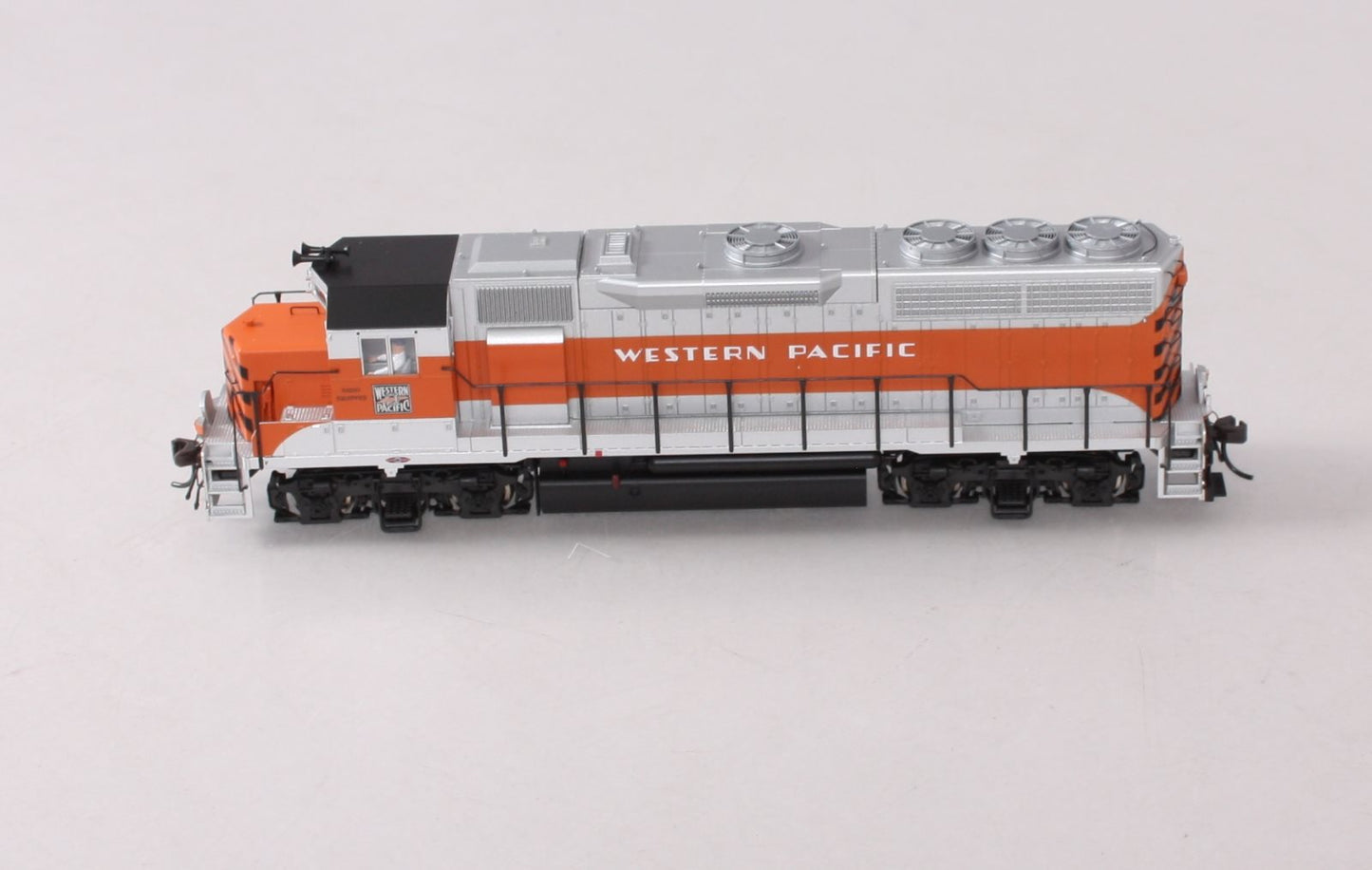Atlas 8927 HO Scale Western Pacific GP-40 Diesel Locomotive – Trainz