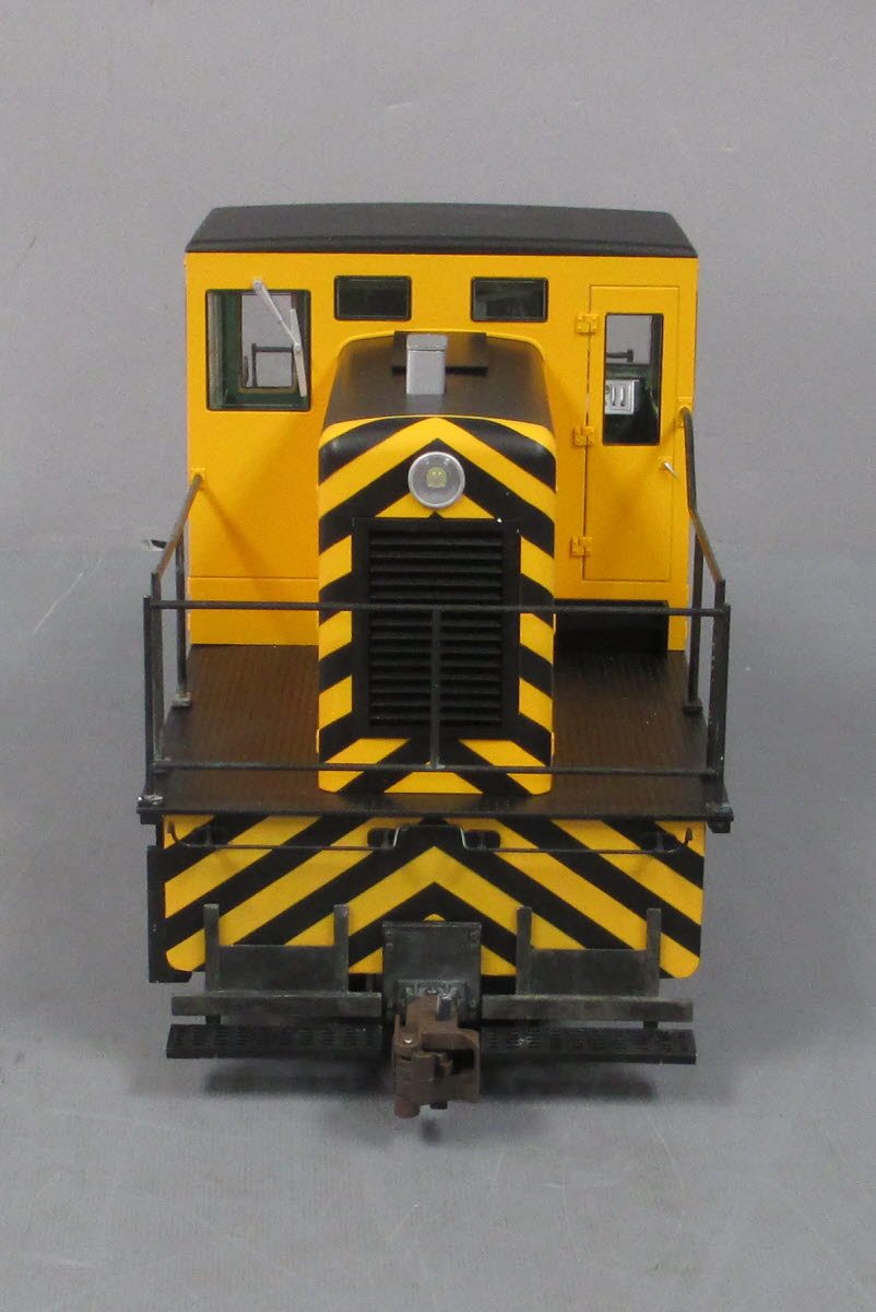 Bachmann 81899 GE 45-Ton Side Rod Diesel Locomotive – Trainz